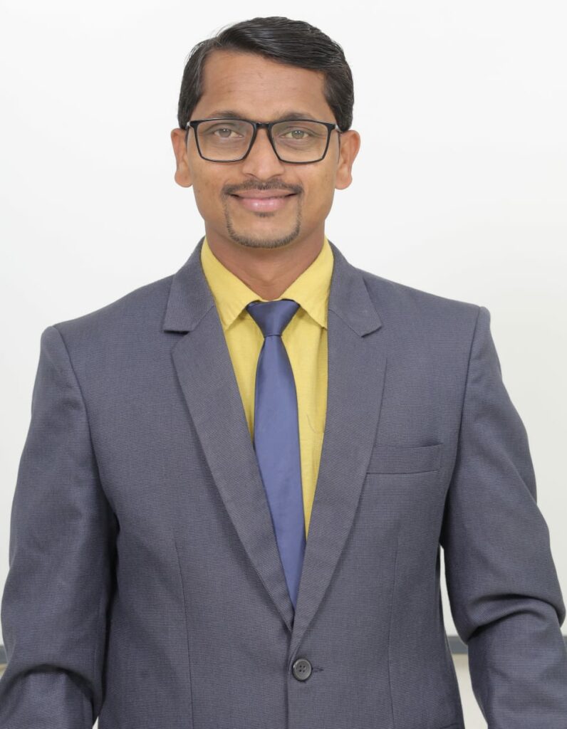 Teaching Staff – Yashwant International School